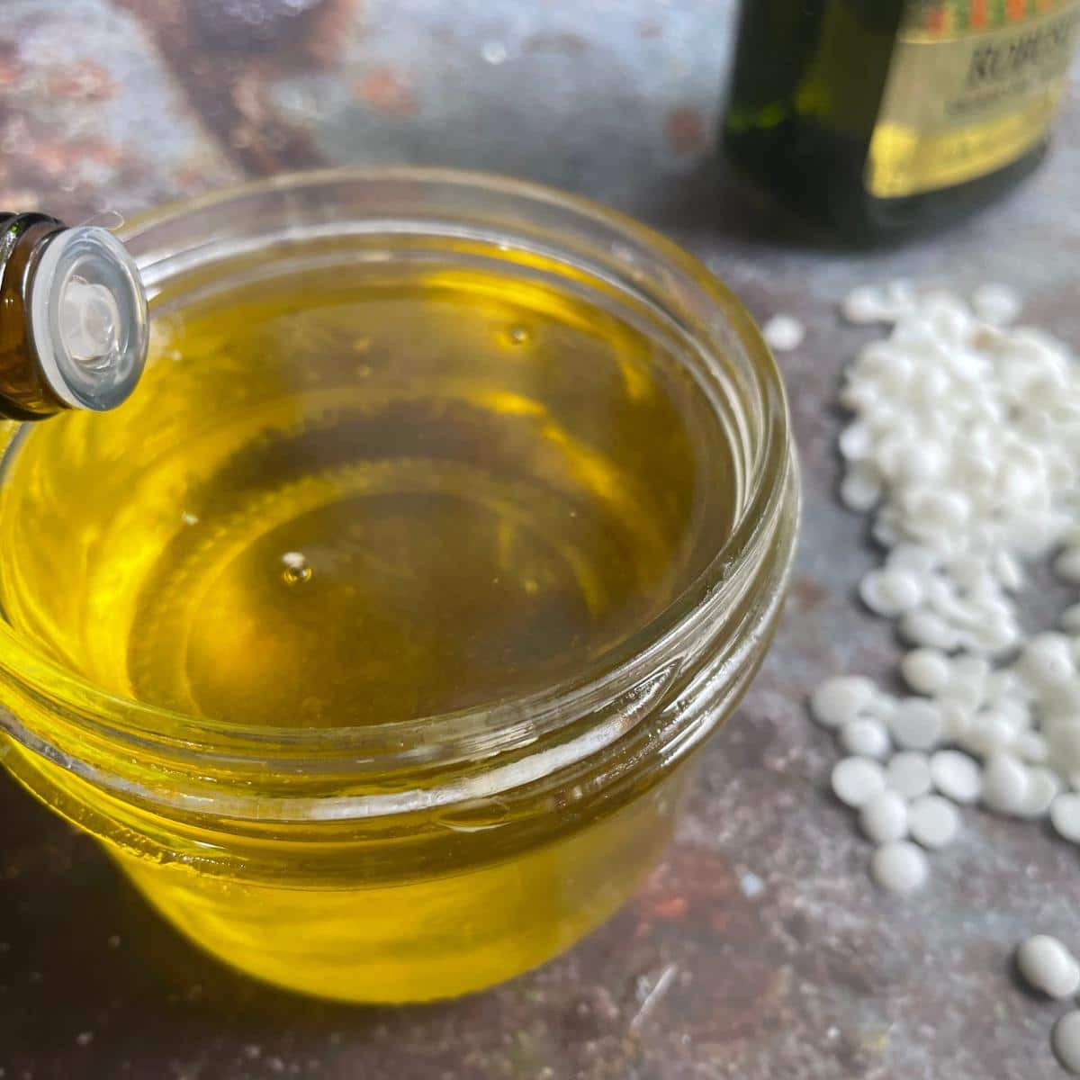 Beeswax Furniture Polish Recipe: How to Make Your Own - An Off Grid Life