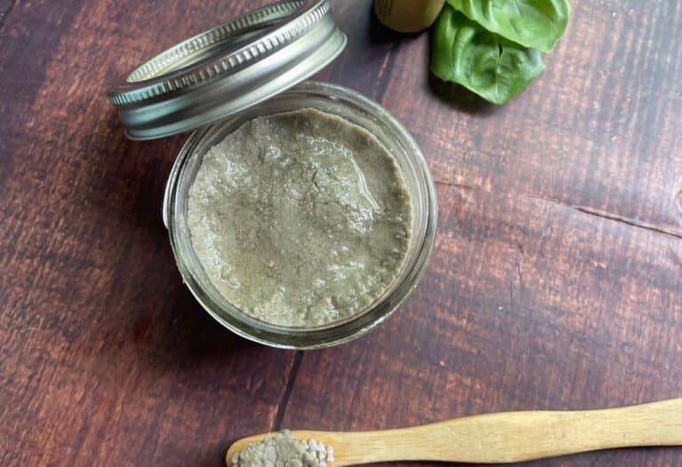 DIY Recipe: How to Make Your Own Homemade Toothpaste - An Off Grid Life