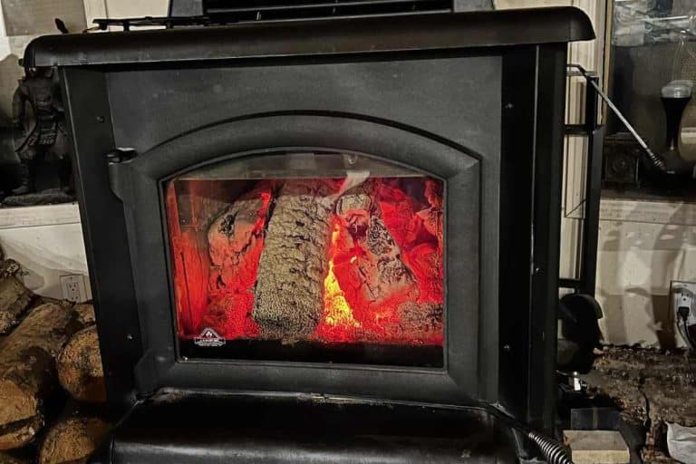 How to Start a Fire in a Cold Wood Stove - An Off Grid Life