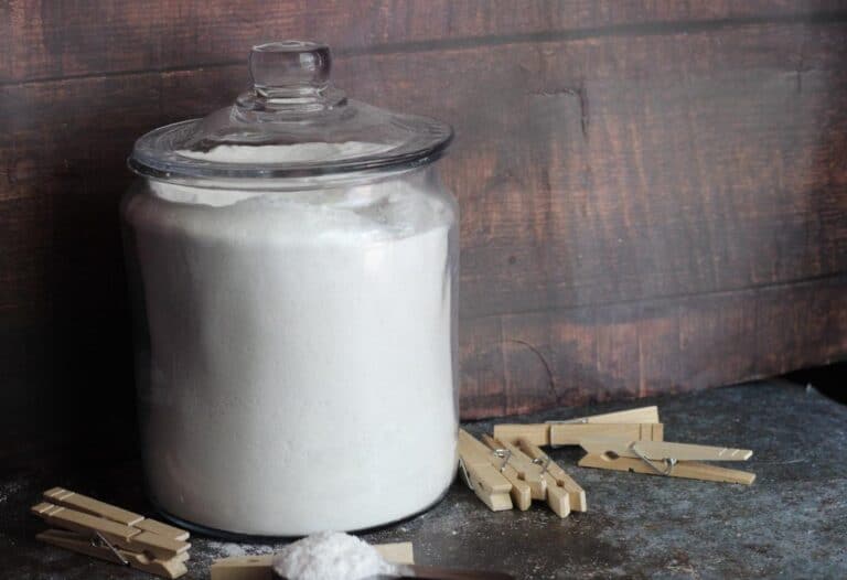 Homemade Laundry Powder Detergent Recipe - An Off Grid Life