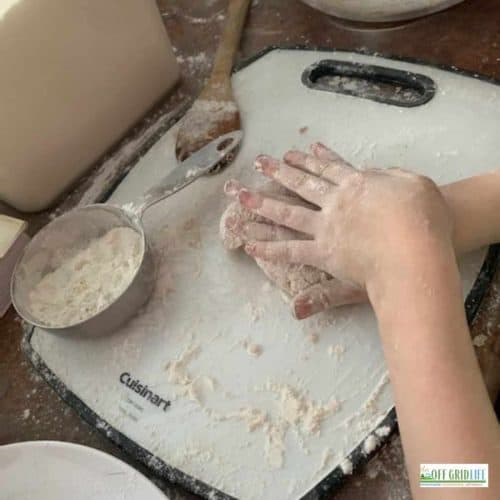 Making Traditional Hardtack: Survival Food Recipe - An Off Grid Life
