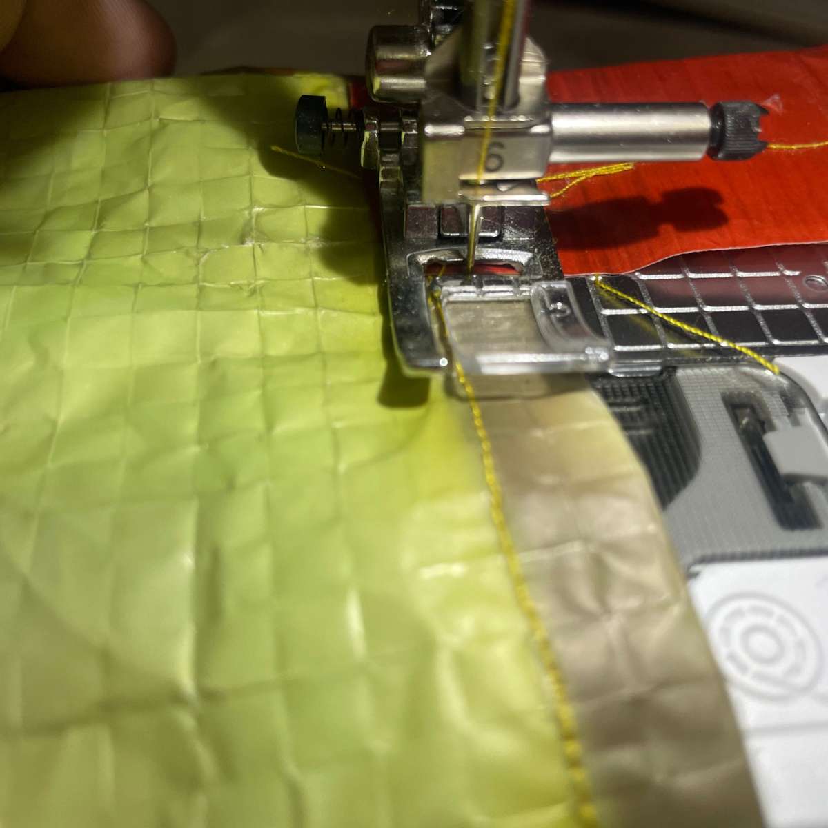 How to Make a Handmade DIY Chicken Feed Bag Tote - An Off Grid Life