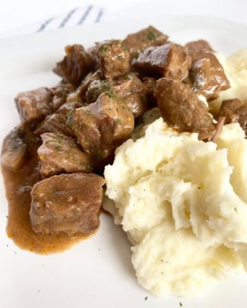 Dutch Oven Steak Recipes - An Off Grid Life